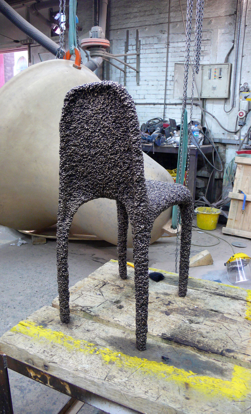 035 – Bronze Poly Chair