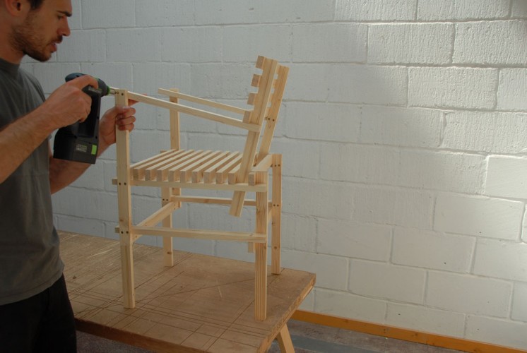051 – DIY Chair